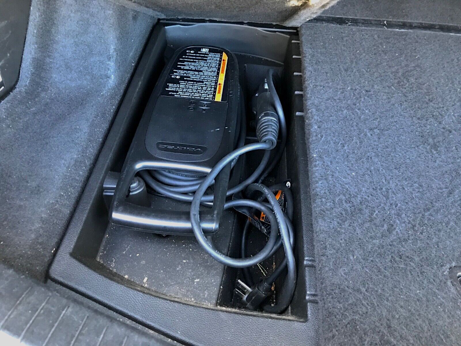 Cadillac ELR Is a Future Electric Classic - eBay Motors Blog