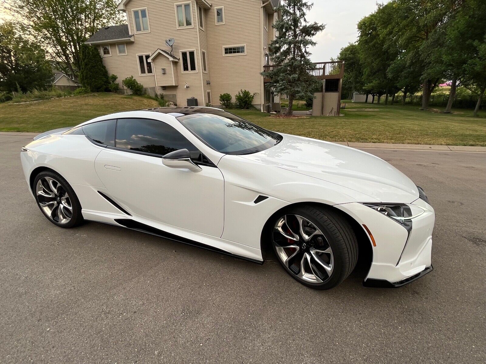 Lexus LC500 Naturally Aspirated V-8 - eBay Motors Blog