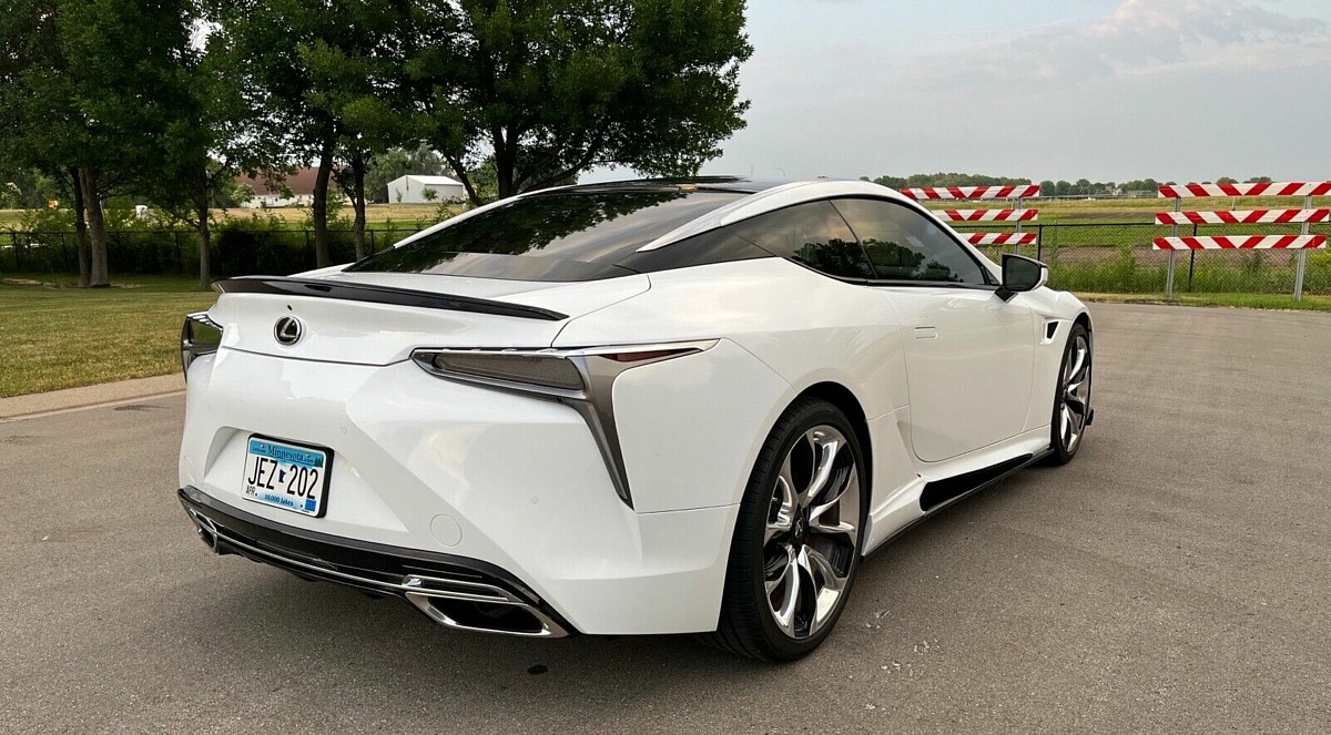 Lexus LC500 Naturally Aspirated V-8 - eBay Motors Blog