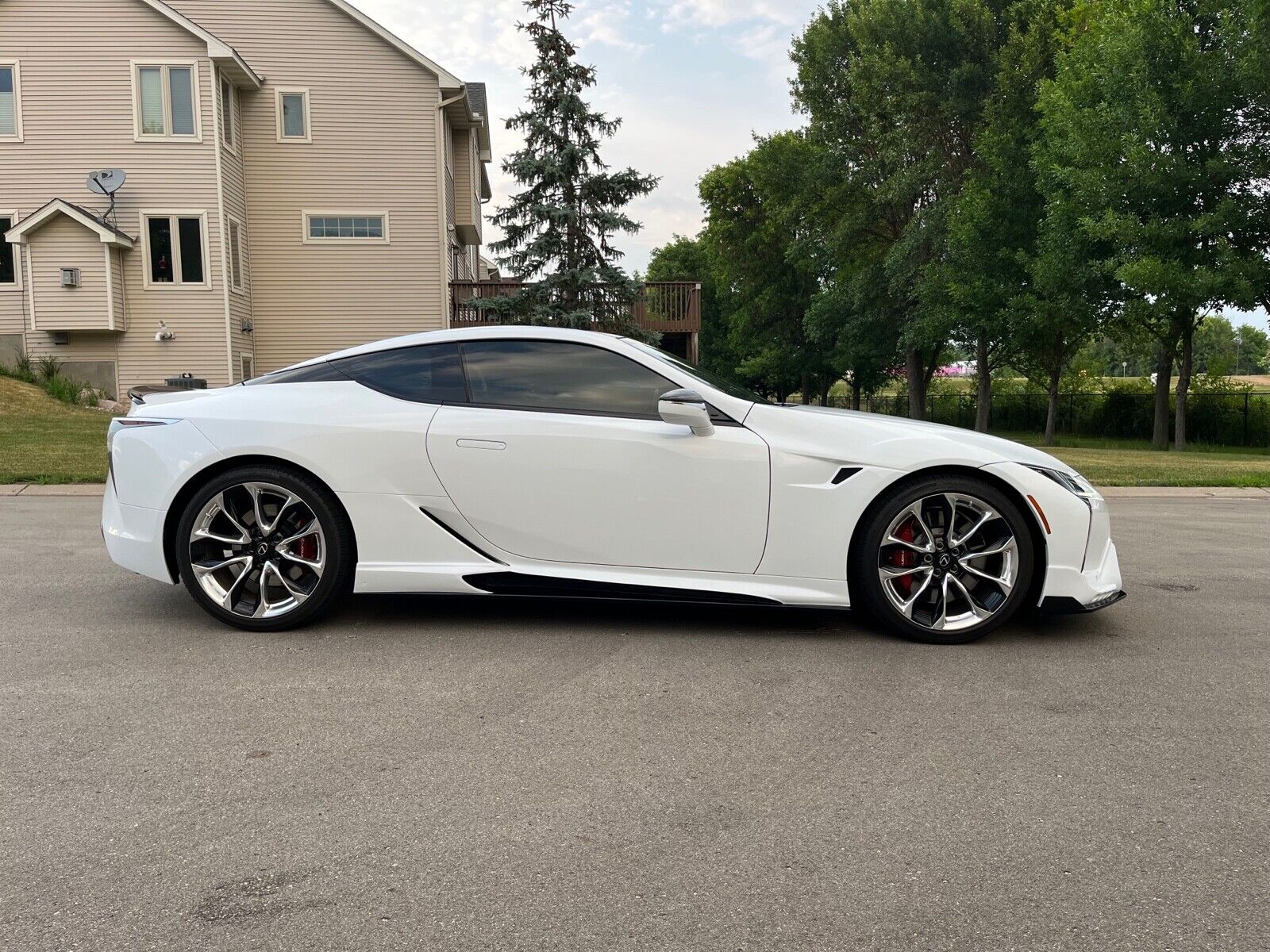 Lexus LC500 Naturally Aspirated V-8 - eBay Motors Blog