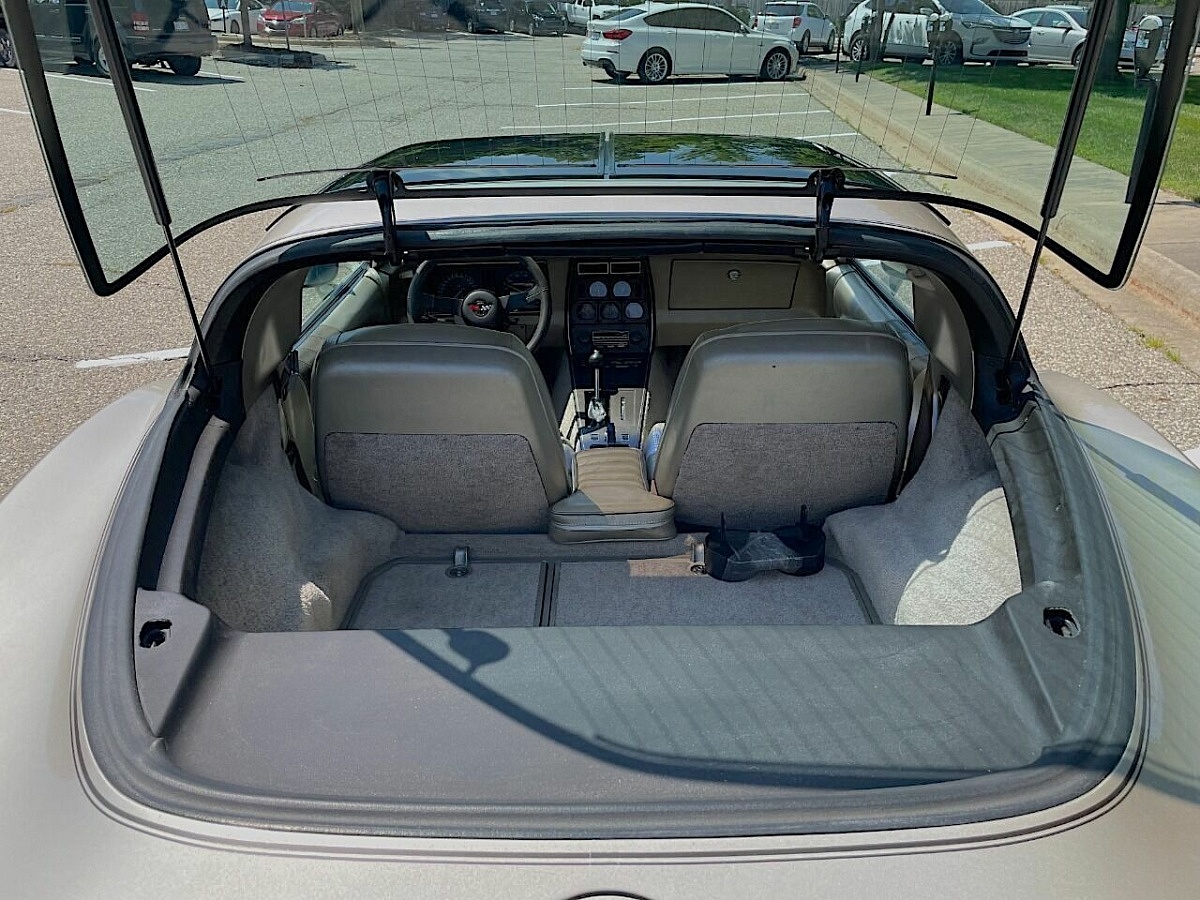 ‘82 Corvette Collector Edition Was Swan Song for C3 - eBay Motors Blog