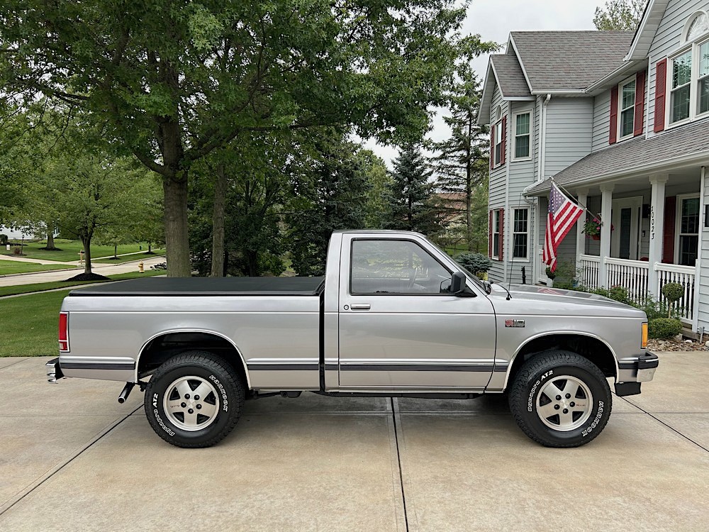‘86 Chevy S-10 Shows Why Base-Model Pickups Are the Best - eBay Motors Blog