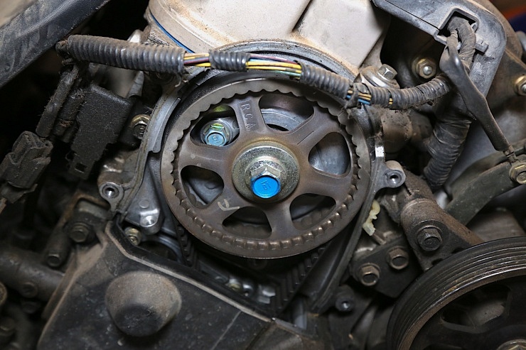 Signs That a Timing Chain Needs Replacing - eBay Motors Blog