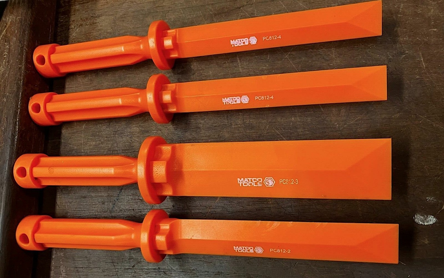 Causes and Cures for Oil Pan Leaks - eBay Motors Blog