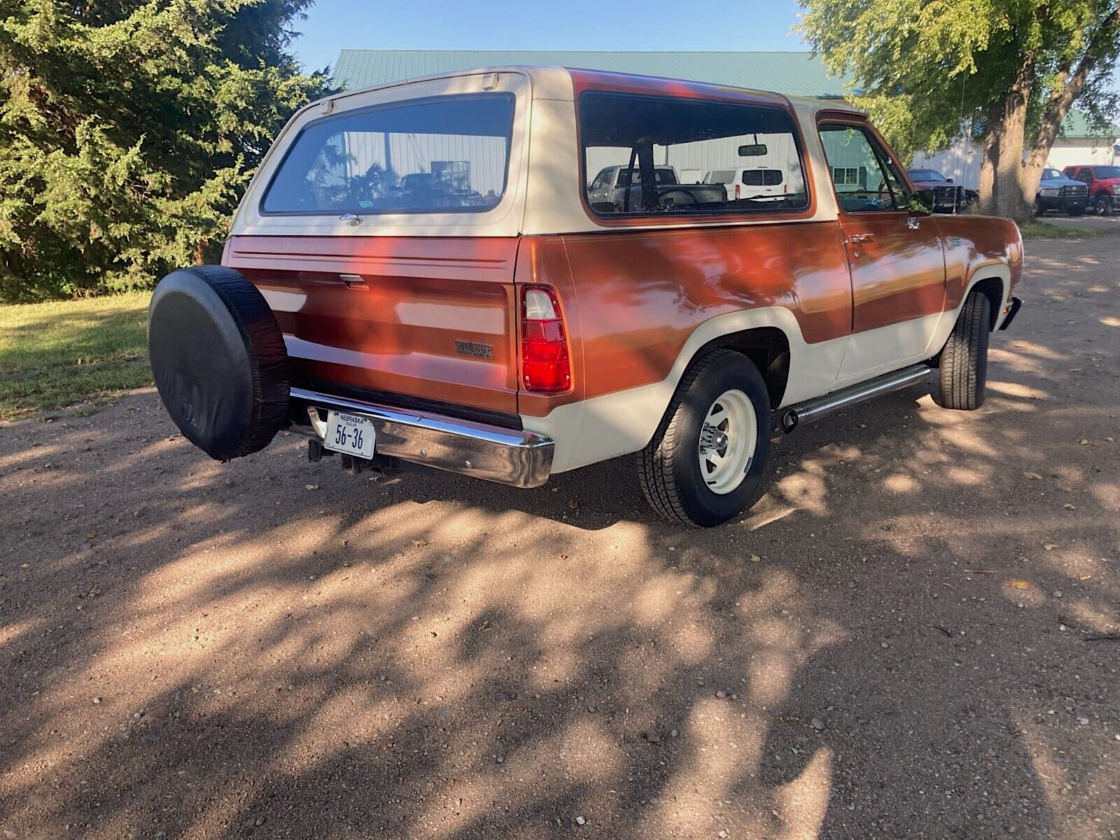 A Seldom Seen Plymouth SUV: The 1975 Trail Duster - eBay Motors Blog