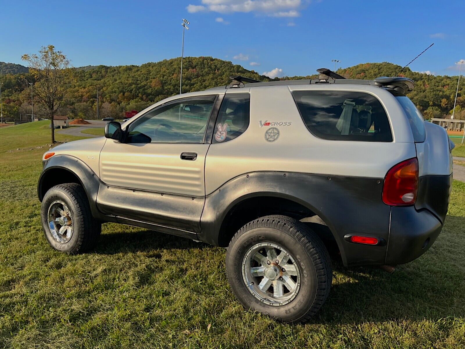 When Isuzu Invented the Sports SUV: The Vehi-CROSS - eBay Motors Blog