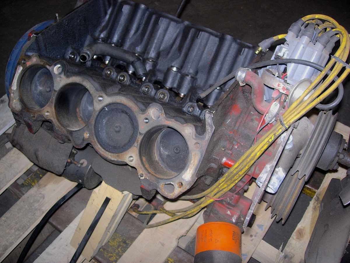 What You Should Know About Cylinder Heads - eBay Motors Blog
