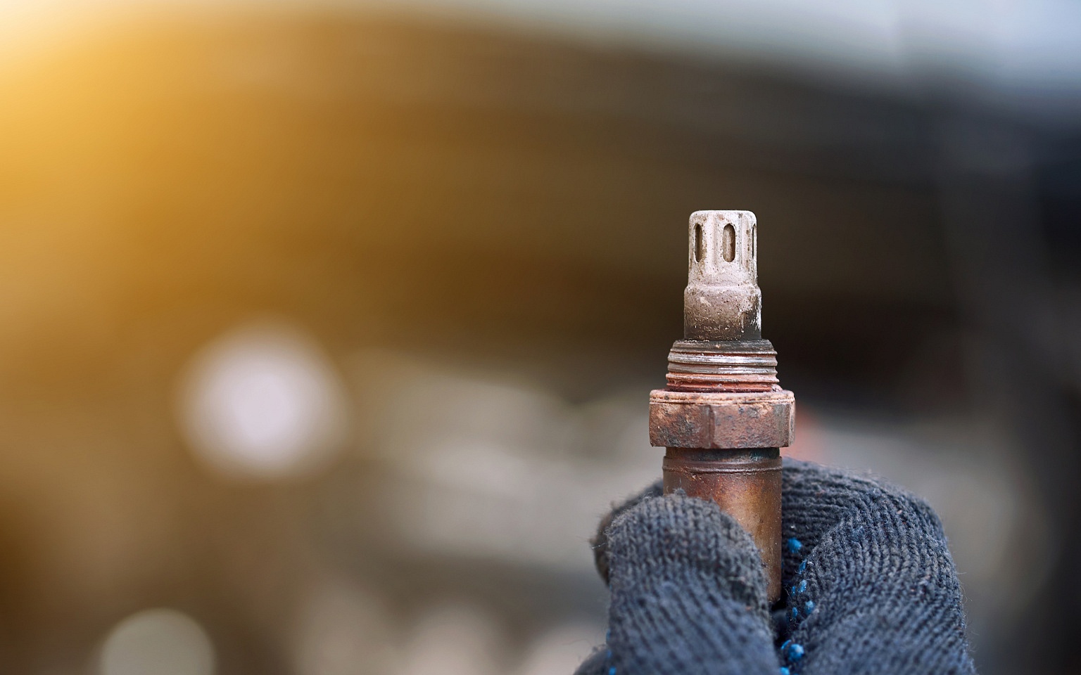 What to Do About a Dirty Oxygen Sensor - eBay Motors