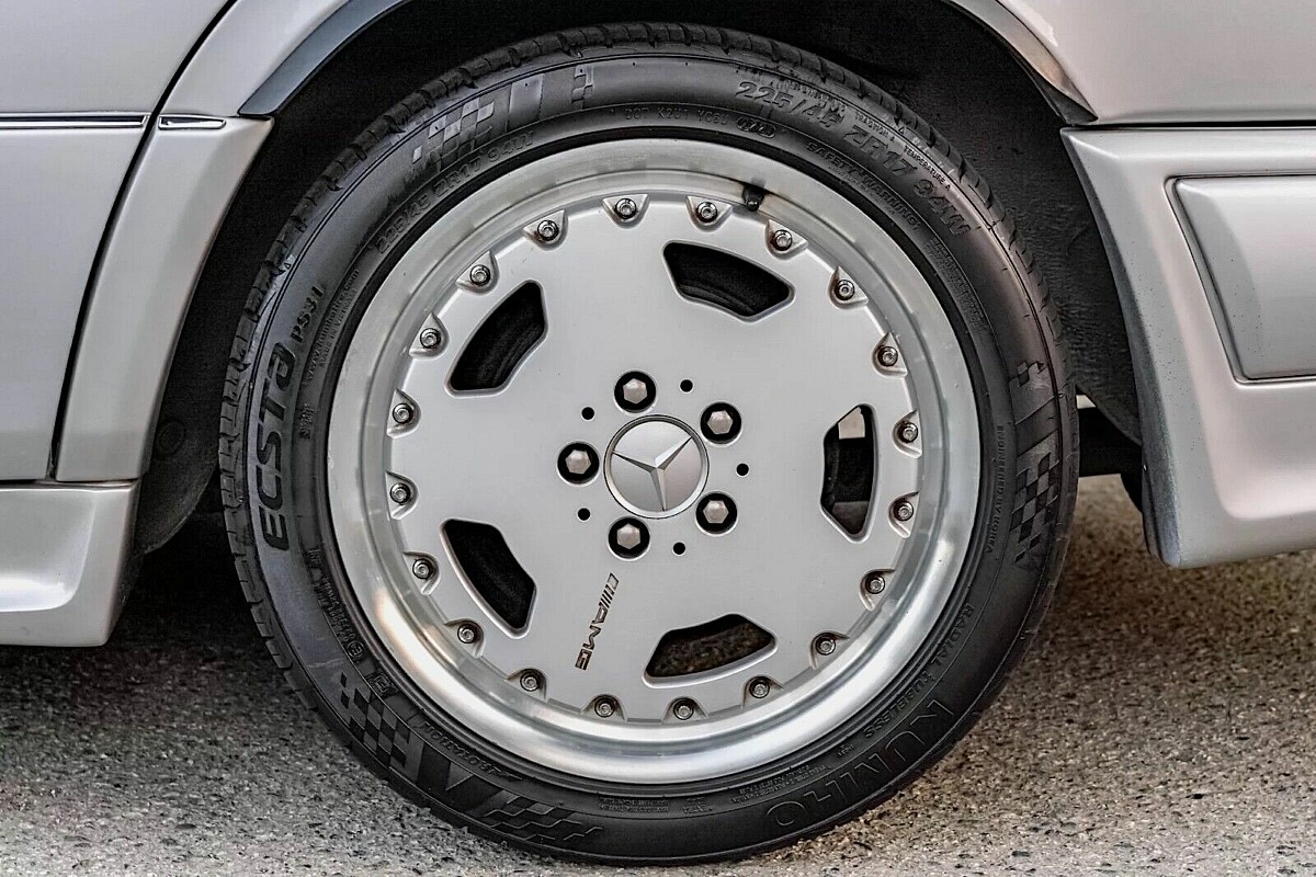 Mercedes 280E AMG Limited Edition: A Bargain Price for a Hot-Rod Benz ...