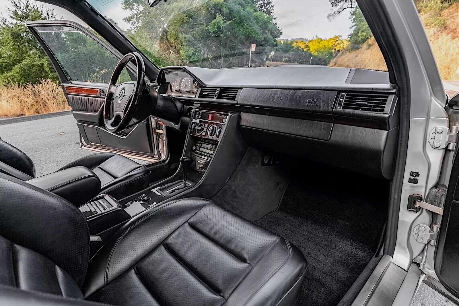 Mercedes 280E AMG Limited Edition: A Bargain Price for a Hot-Rod Benz ...