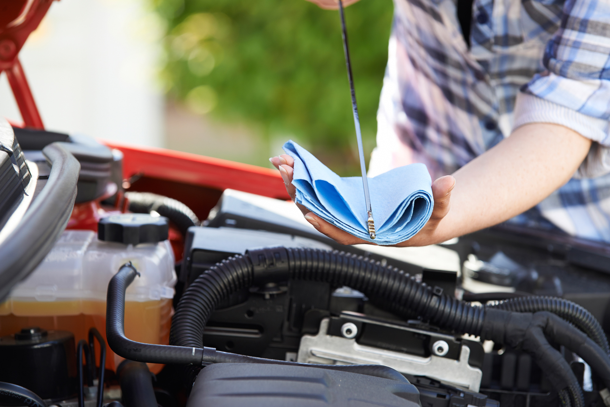 Why Is Your Car Burning Oil? - eBay Motors Blog