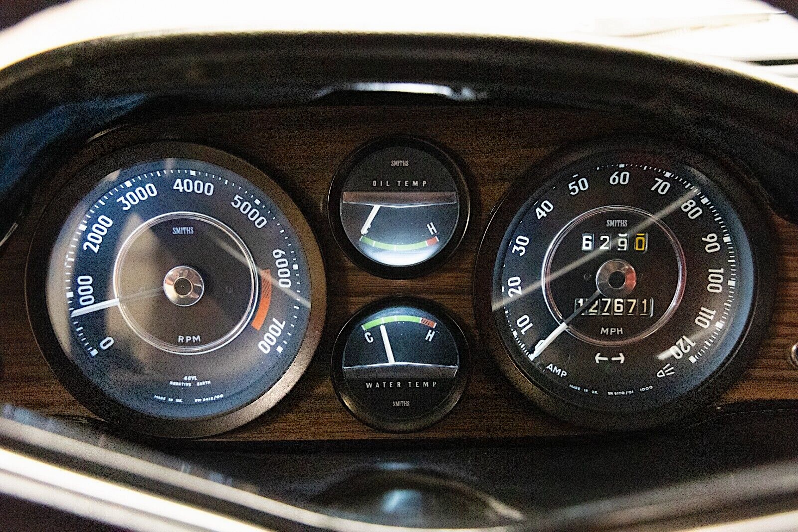 This P1800E Is a Surprisingly Sexy Vintage Volvo - eBay Motors Blog