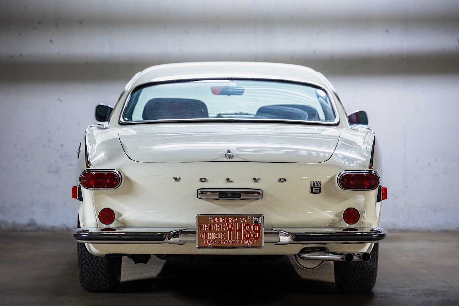 This P1800E Is a Surprisingly Sexy Vintage Volvo - eBay Motors Blog