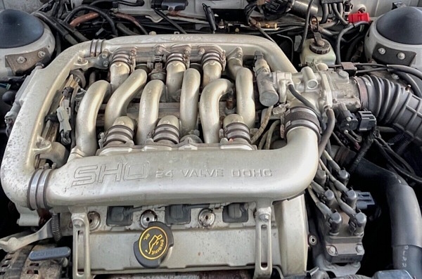 The Amazingly Drab and Fast Ford Taurus SHO - eBay Motors Blog