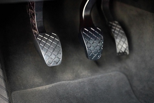 Guide to Car Clutches and Common Problems - eBay Motors Blog