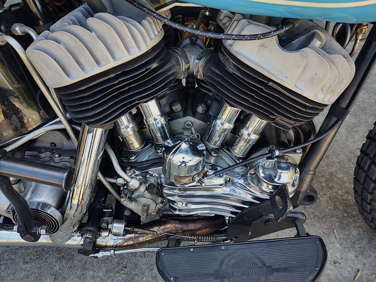 Custom ‘45 Harley-Davidson Bobber Offers Usable Vintage Cool - eBay ...