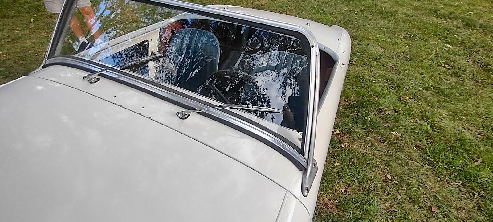 An Affordable ‘59 Bugeye Sprite (Spare Parts Car Included) - eBay ...