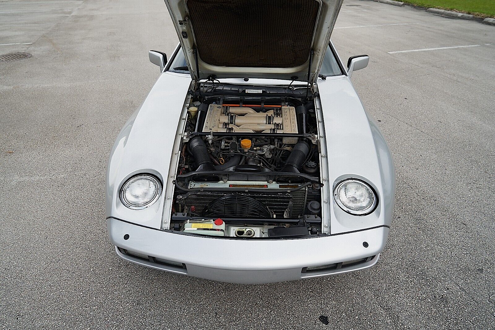 A Stylish Yet Relaxed 1986 Porsche 928S - eBay Motors Blog