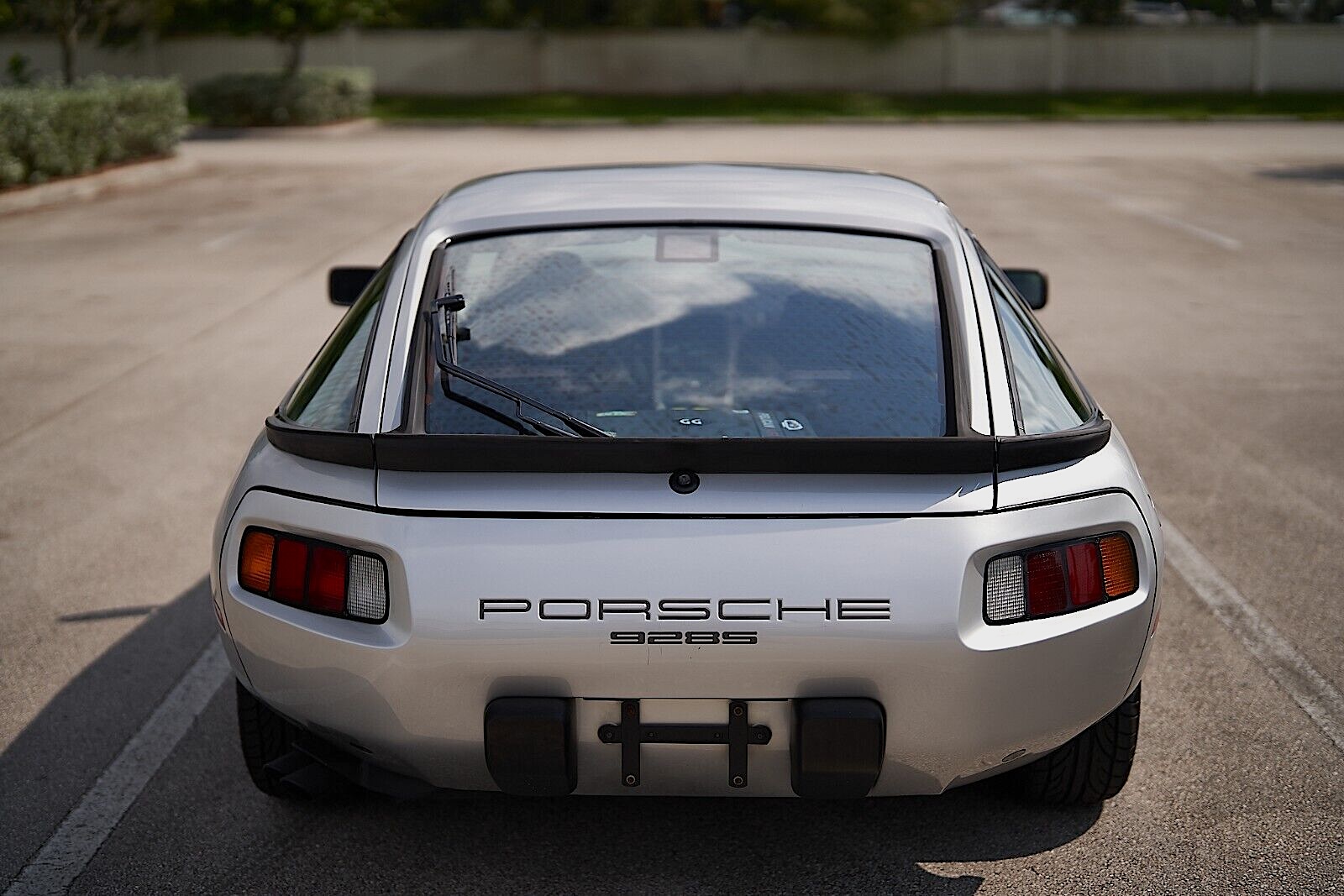 A Stylish Yet Relaxed 1986 Porsche 928S - eBay Motors Blog