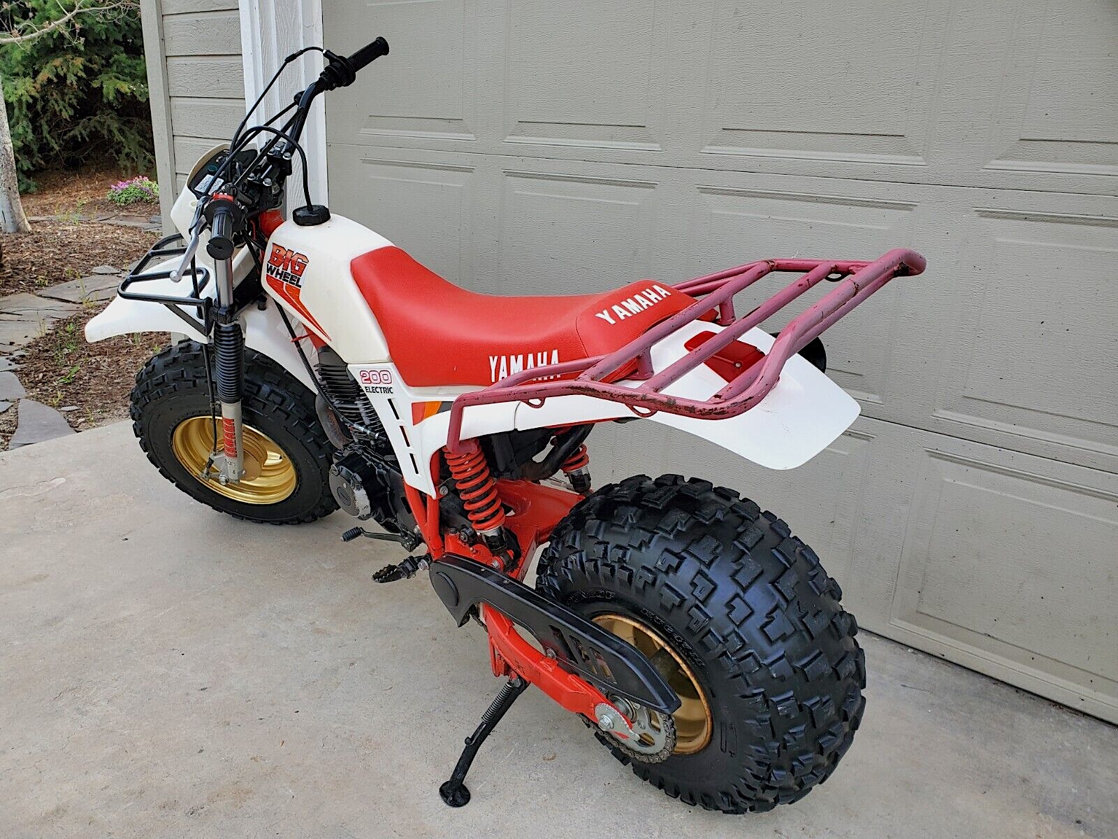 Yamaha’s Big Wheel BW200 Motorcycle Has Oversized ATV Tires - eBay ...