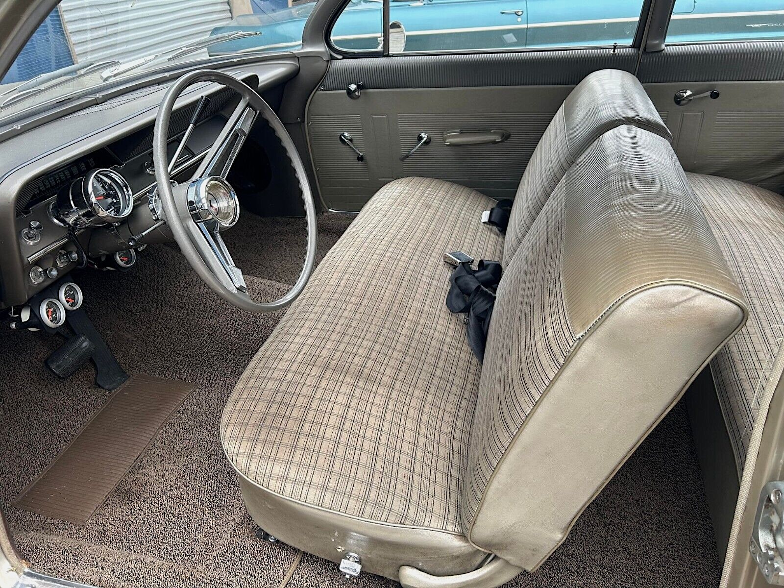 This 1962 Chevrolet Biscayne Sleeper Packs a 409 V-8 - eBay Motors Blog