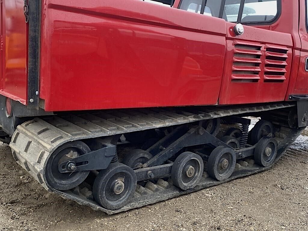 A Workhorse Truck with a Rubber Tank-Like Track - eBay Motors Blog
