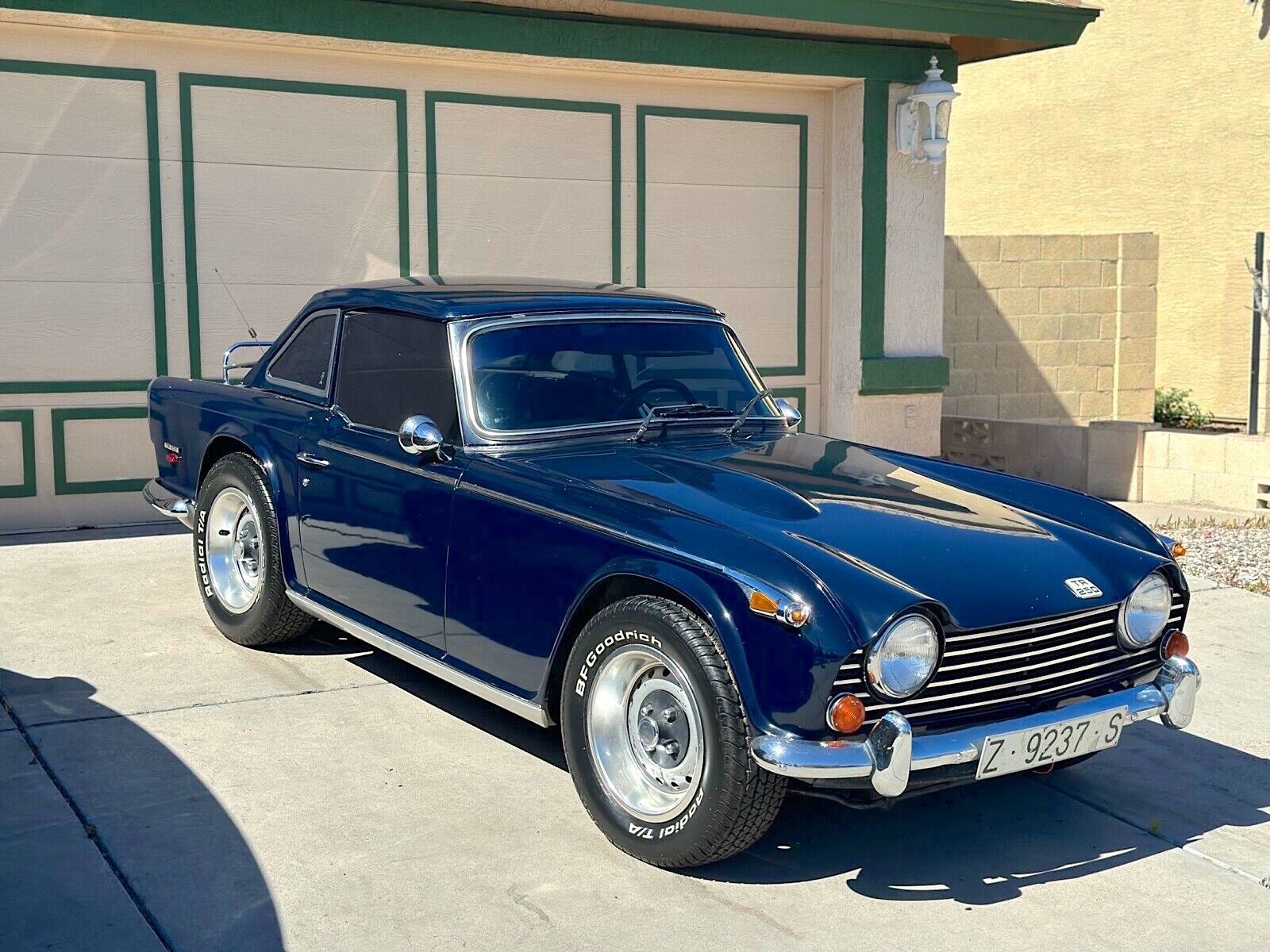 A One-Year Only Affordable Classic: 1968 Triumph TR250 - eBay Motors Blog