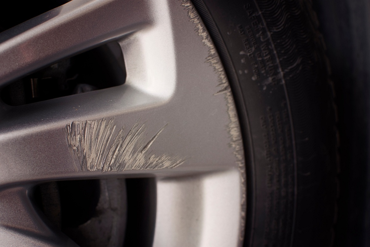Parking Aids Prevent Curb Rash - eBay Motors Blog