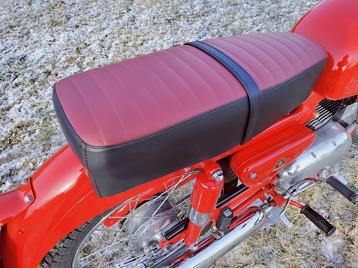 The Affordable Museum-Quality 1958 Motobi Imperiale Lusso - eBay Motors ...