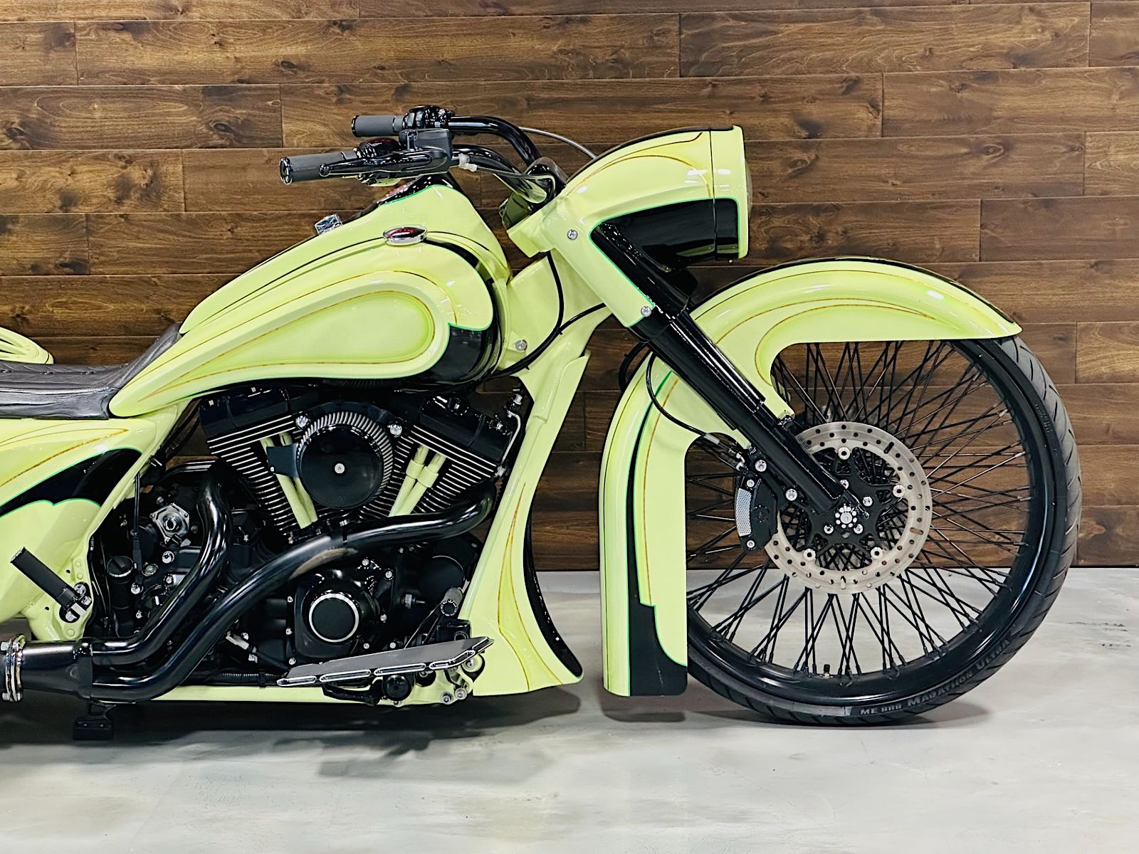 A Custom 2013 Harley-Davidson Road King by Design Worx - eBay Motors Blog