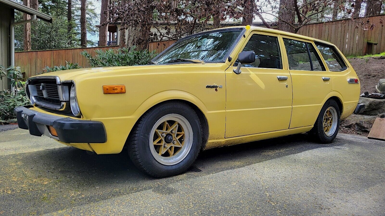 A Rare and Highly Desirable 1975 Toyota Corolla Wagon - eBay Motors Blog