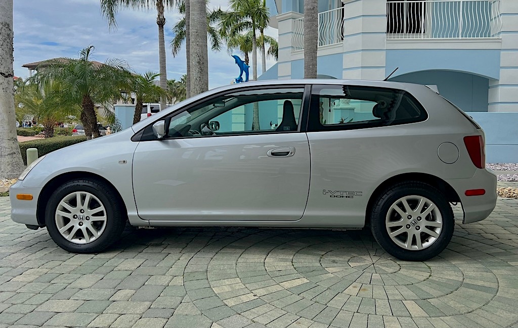 Honda's Hidden Hot Rod Compact - eBay Motors Blog