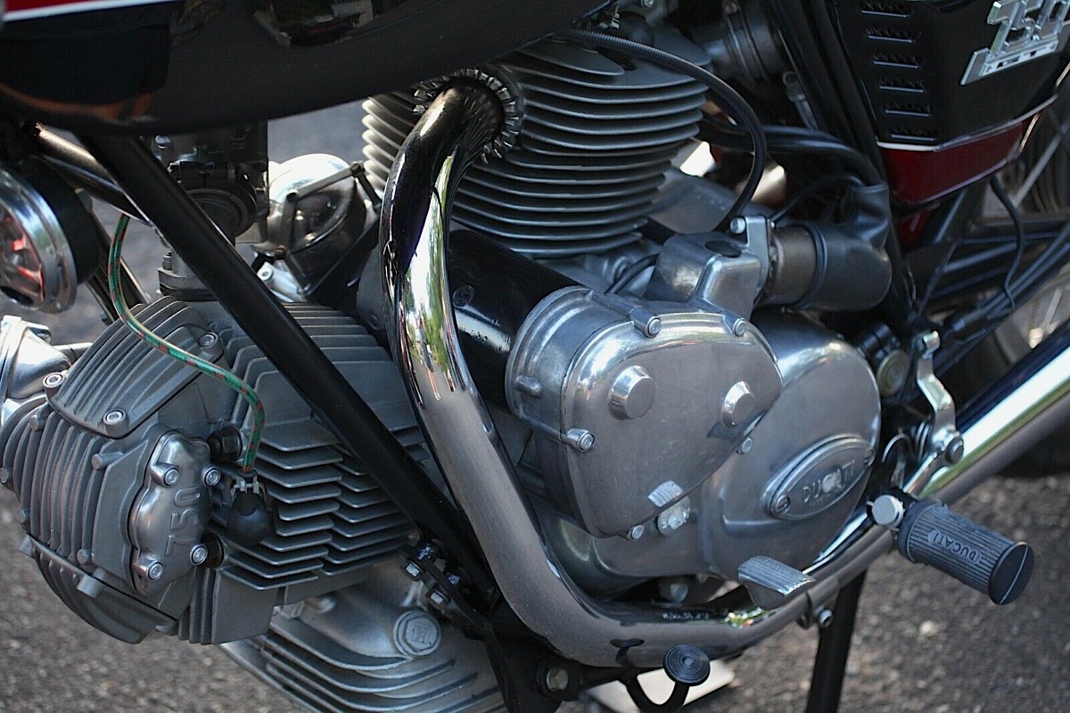 1973 Ducati 750 GT Oozes ’70s Italian Exotica - eBay Motors Blog