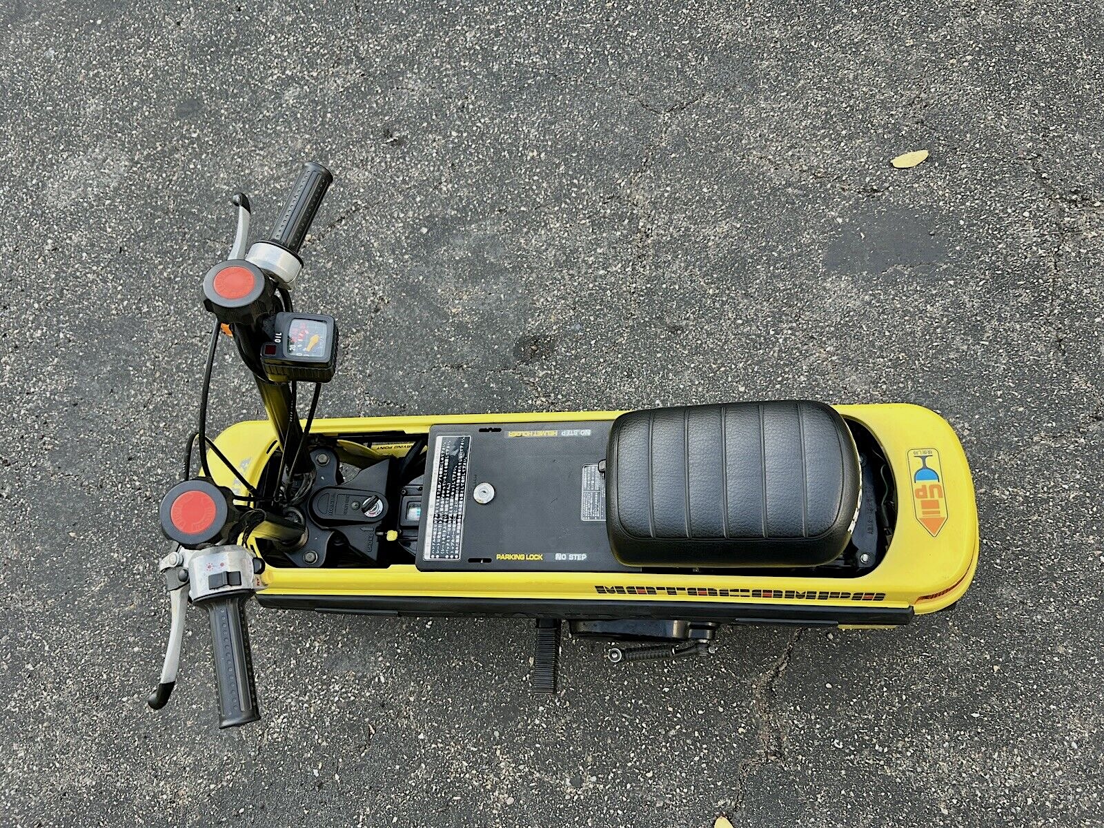 The 1983 Honda Motocompo Is a Scooter That Fits in Your Trunk - eBay ...