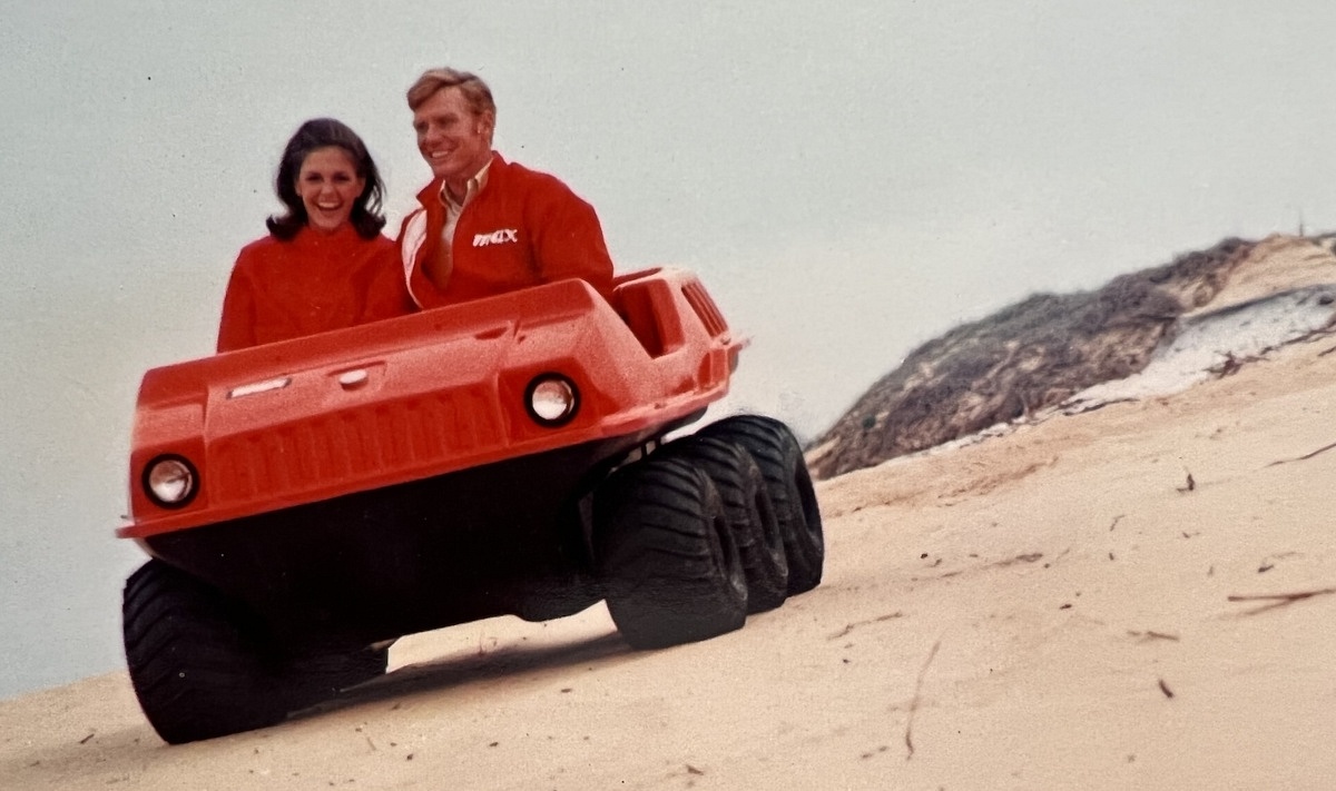 The MAX Buffalo 6x6 Truck Is a Small Amphibious Beast - eBay Motors Blog