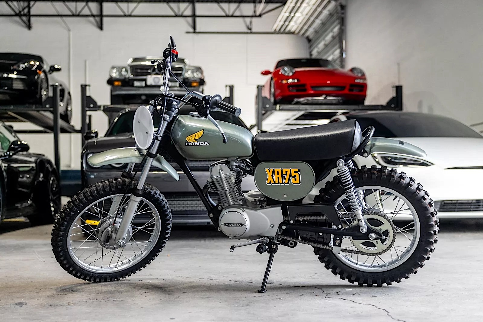 Own a Showroom-Perfect Off-Road Legend With This Honda XR75 - eBay ...