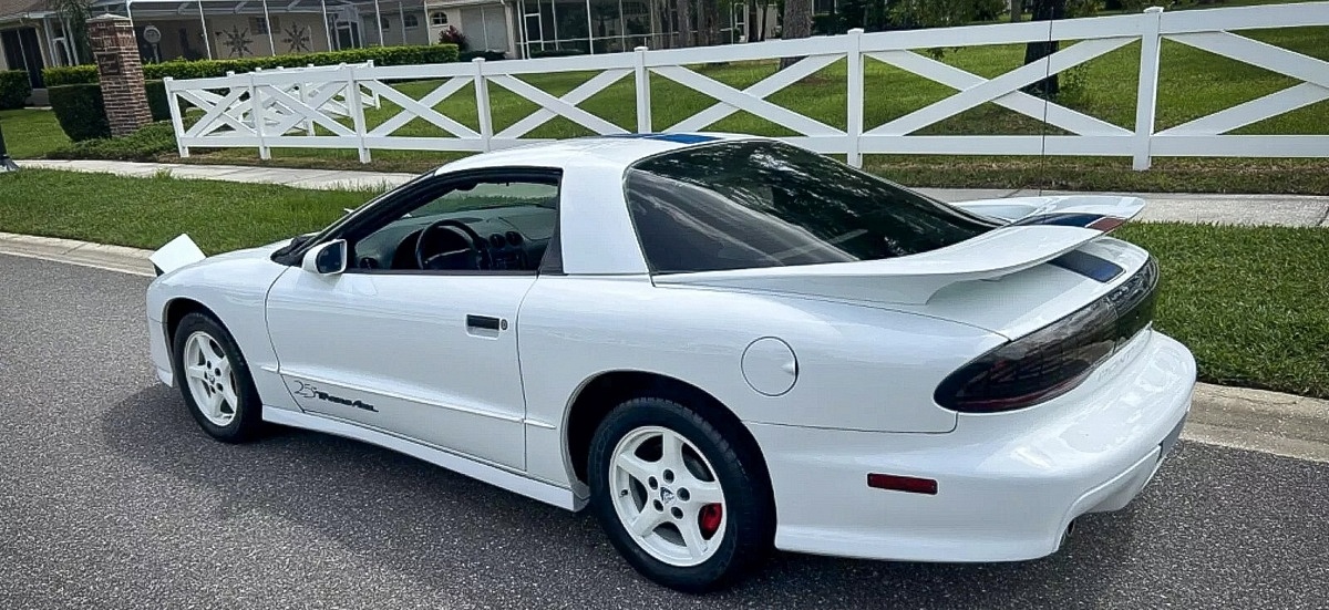 An Immaculate 1994 25th Anniversary Pontiac Trans Am - eBay Motors Blog