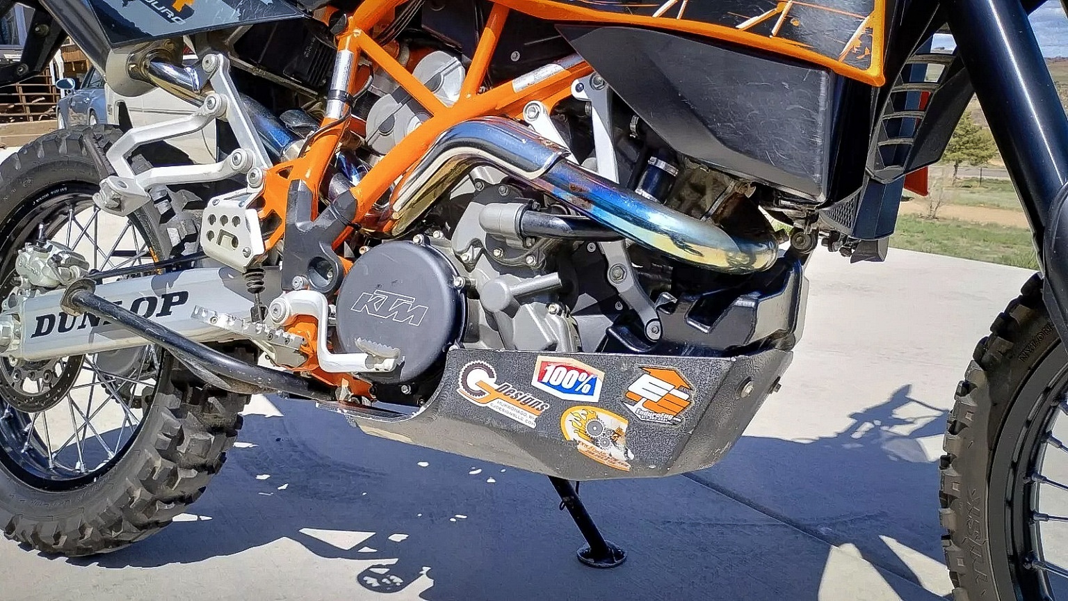 KTM 950 Super Enduro R Is Strictly for Hardcore Pilots Only - eBay ...
