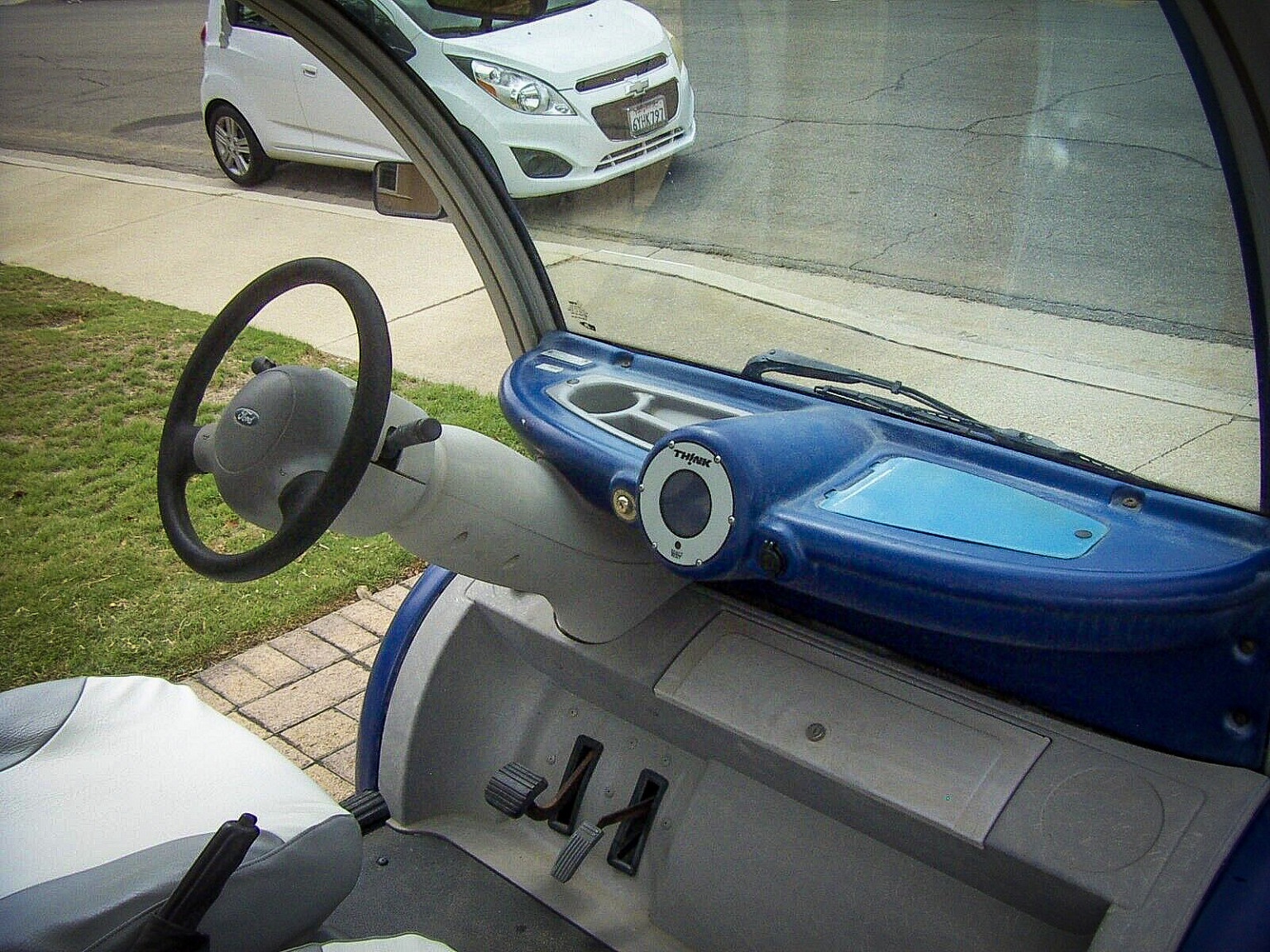 The Electric Think Golf Cart Was an Early EV from Ford - eBay Motors Blog