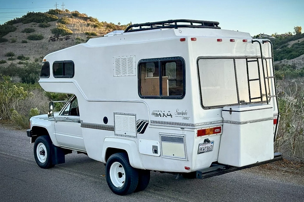 Toyota 4WD Turbo Sunrader Camper Is Rarer than a Ferrari - eBay Motors Blog