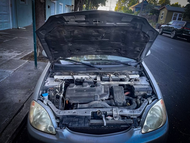 Honda’s Insight Led the Hybrid Movement in the US - eBay Motors Blog