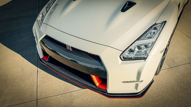 2015 Nissan GT-R NISMO Was a Supercar Slayer - eBay Motors Blog