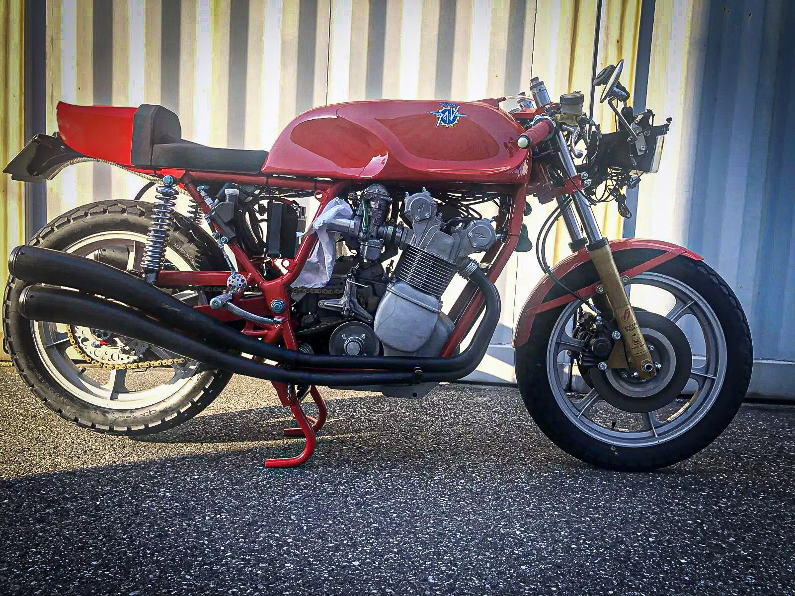 Master Italian Craftsmen Built the MV Agusta Magni 861 - eBay Motors Blog