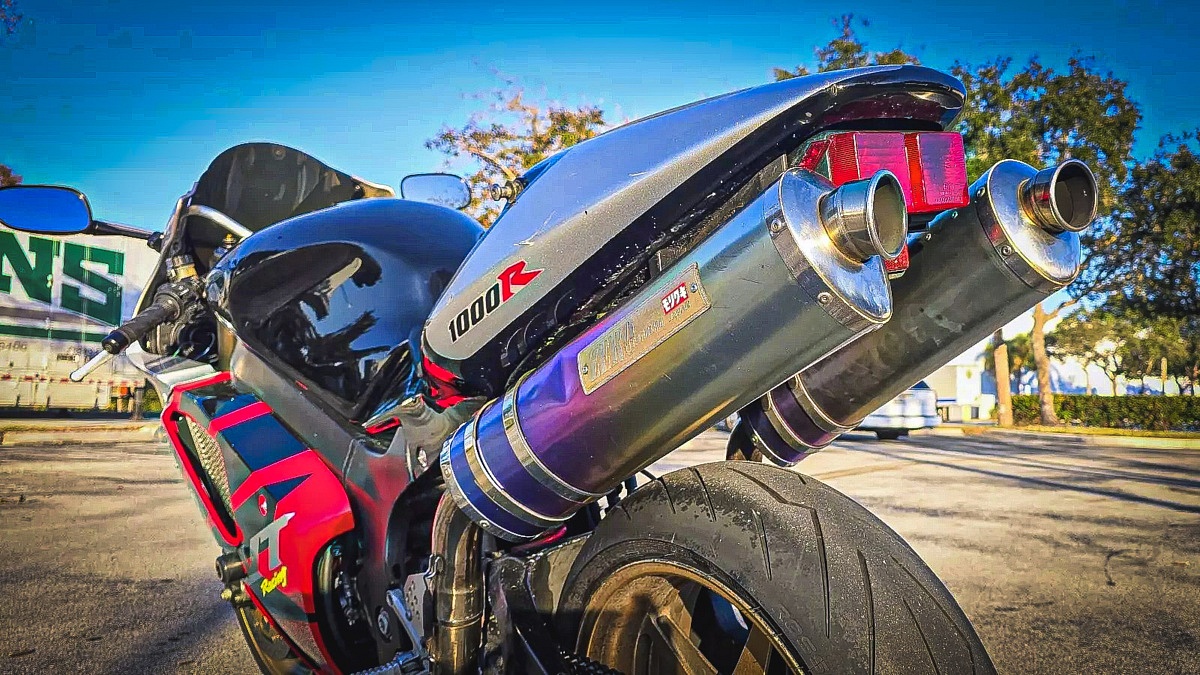 Honda RC51 Is a Superbike Champion for the Street - eBay Motors Blog