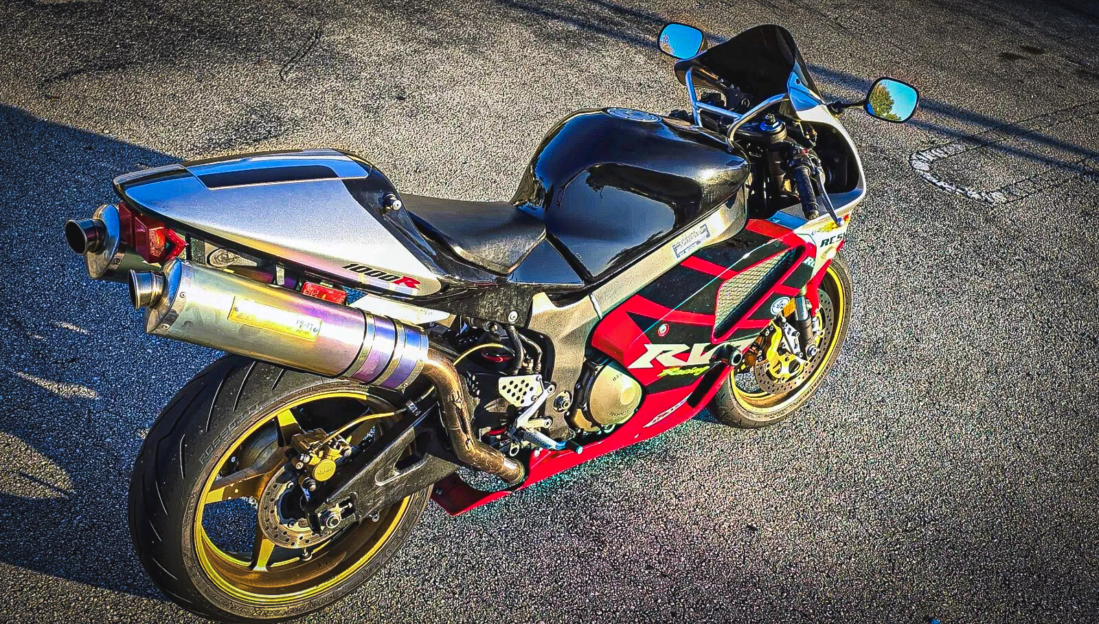 Honda RC51 Is a Superbike Champion for the Street - eBay Motors Blog