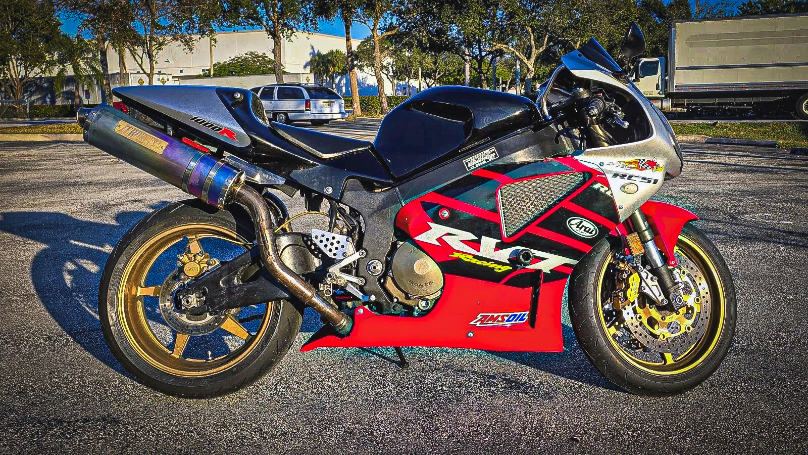 Honda RC51 Is a Superbike Champion for the Street - eBay Motors Blog