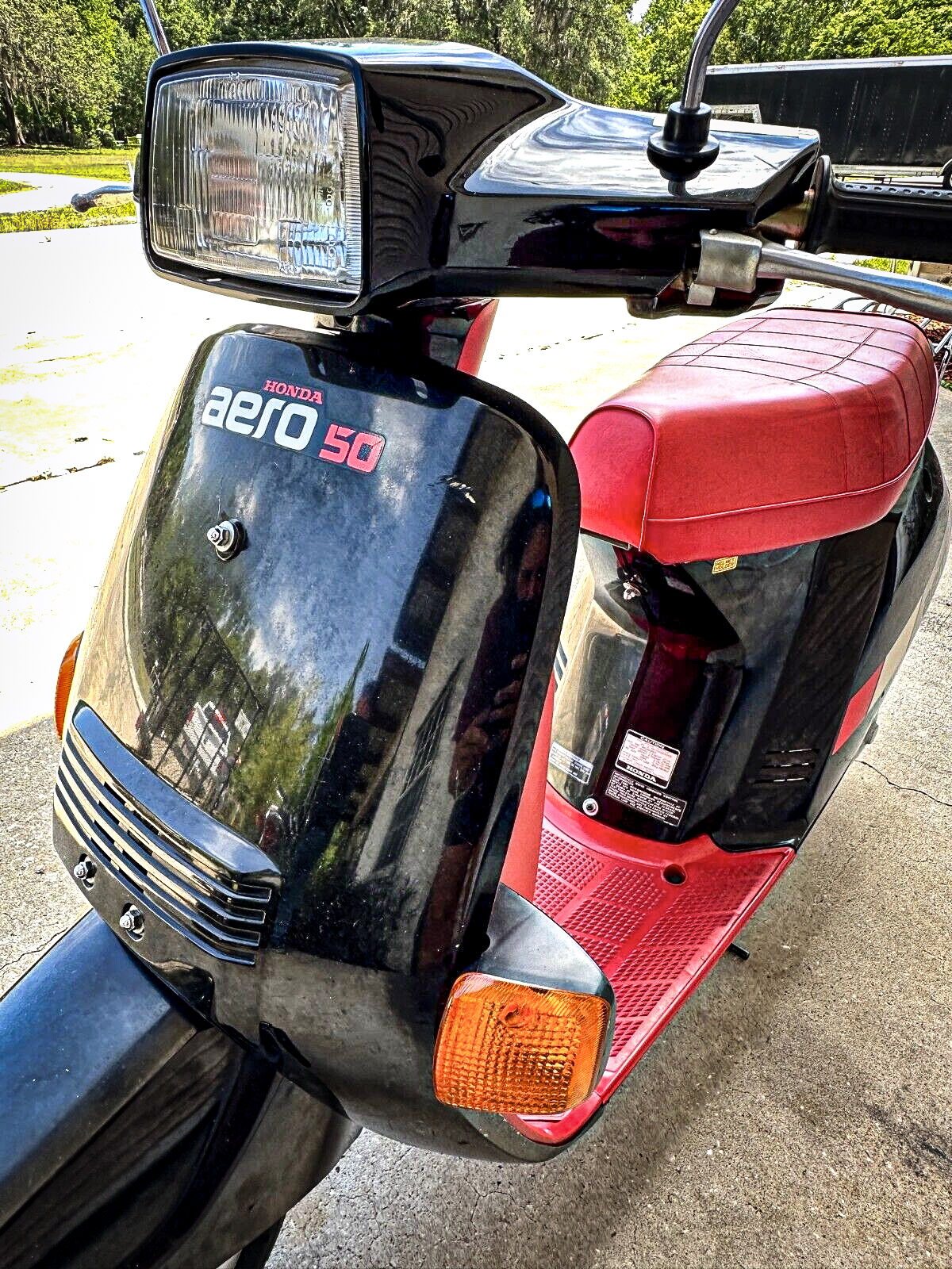 Easy-To-Ride Honda Aero 50 Is an ’80s Flashback - eBay Motors Blog