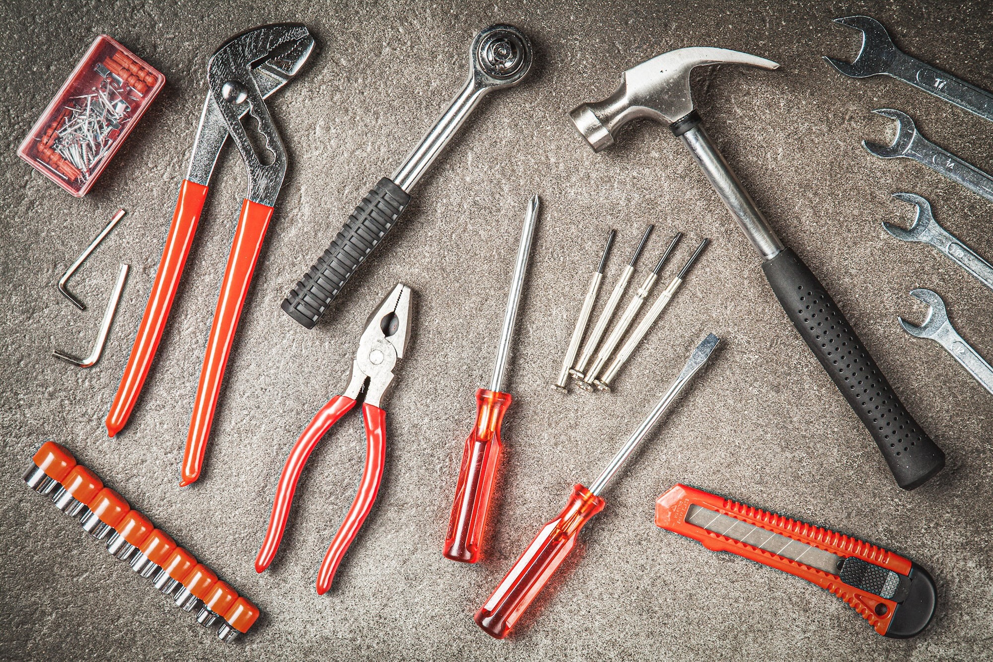 How to Build Your First Automotive Tool Kit - eBay Motors Blog